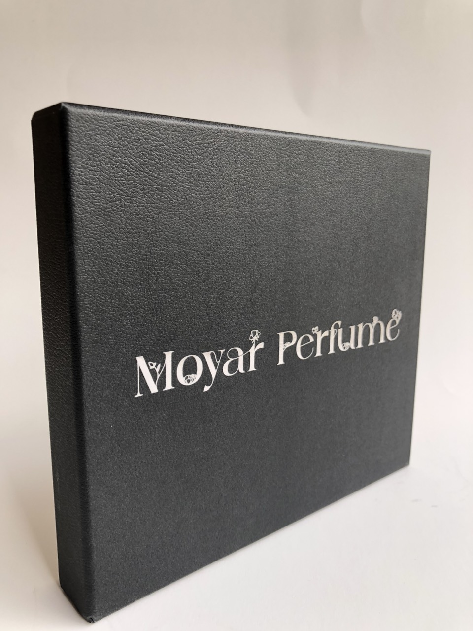 Hộp nước hoa MOYAR PERFUME - Hộp Cứng